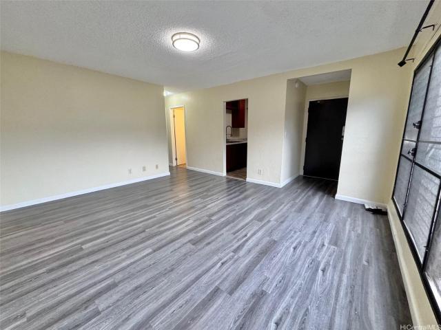 87 118 Helelua St, Unit B305, Waianae, HI 96792 | MLS #202604 | Compass
