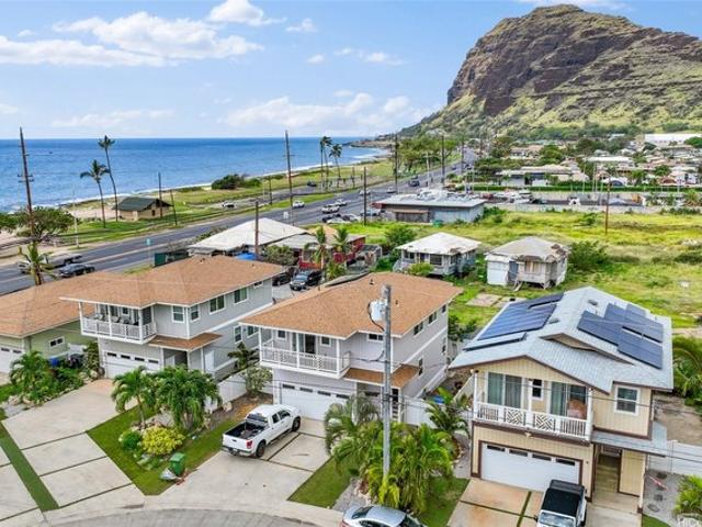 87 1720 Farrington Hwy Apt 4, Waianae, HI 96792