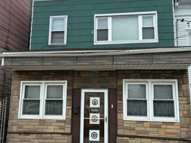 87 18 95th Ave, Ozone Park, NY 11416