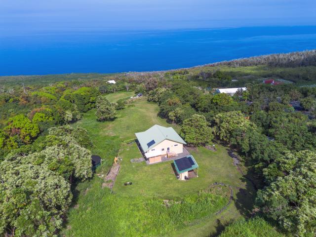 87 2771 Mamalahoa Hwy, Unit 2, Captain Cook, HI 96704 | MLS #729239 | Compass