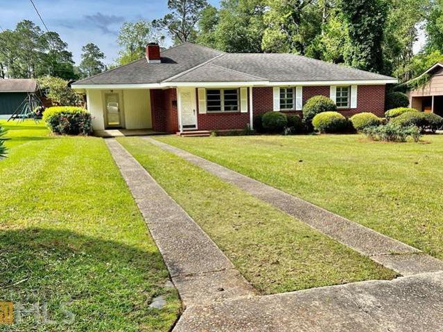 87 W Liberty St, Mcrae, GA 31055