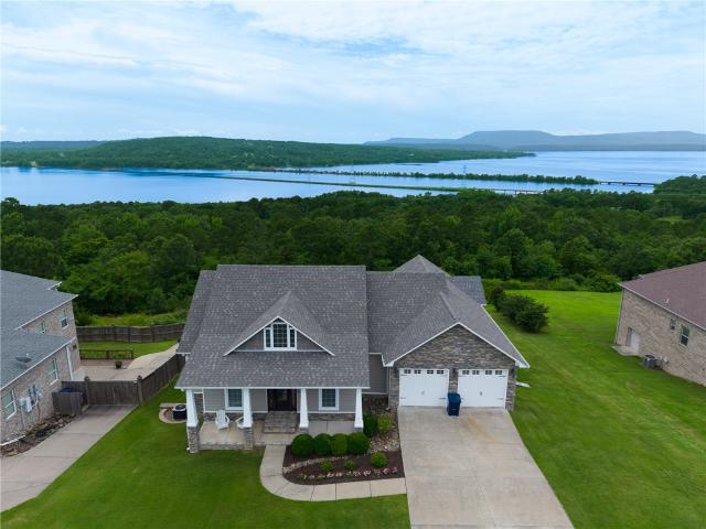 87 W Valley View Drive