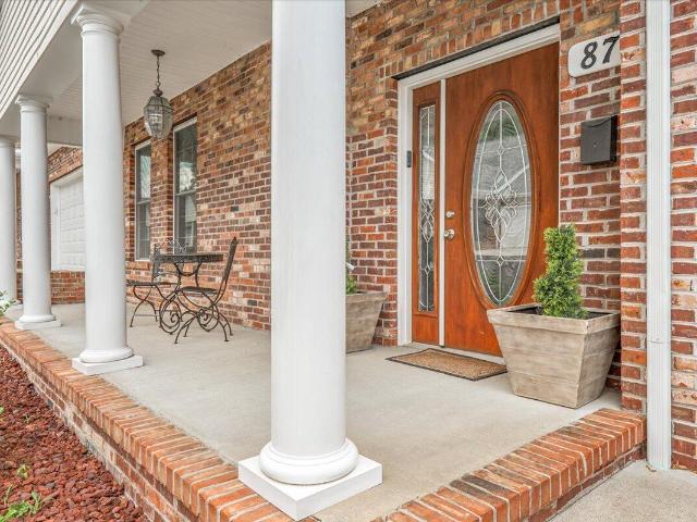 87 Blair Park