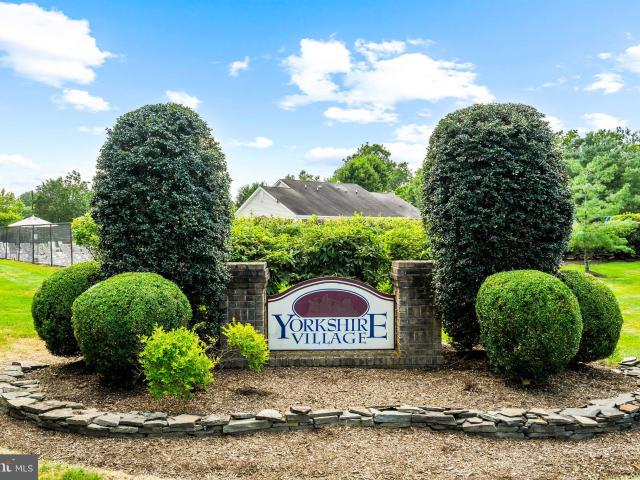 87 Canal View Dr, Lawrenceville, NJ 08648 | MLS #NJME2065 | Compass