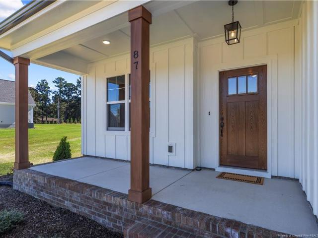 87 Croatoke Court