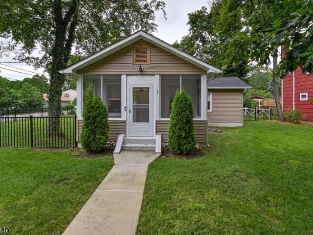 87 Doty Rd