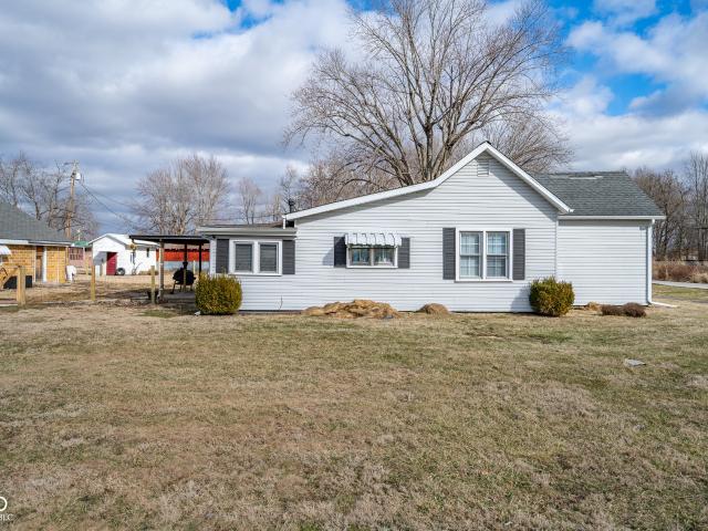 87 E N 1st Street
