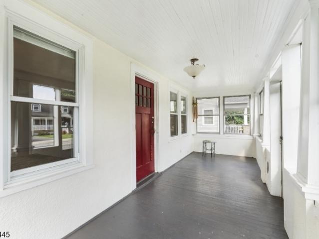 87 Fairchild Ave