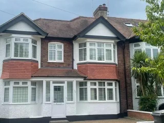 87 Friern Barnet Lane, London, N20 0XU, United Kingdom | 5 bed house for rent #136498307 | Rentberry