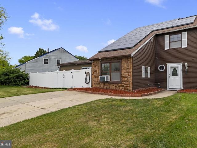 87 Hampton Gate Drive