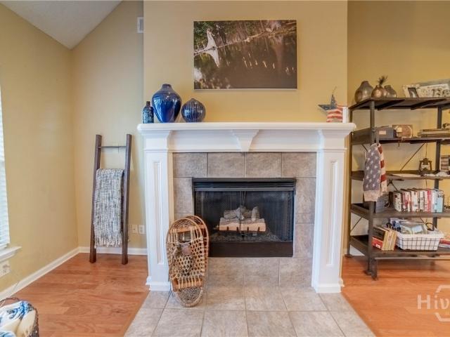 87 Heron View Court