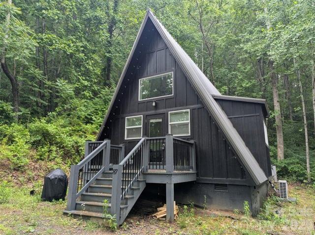87 Hershel Ln, Swannanoa, NC 28778