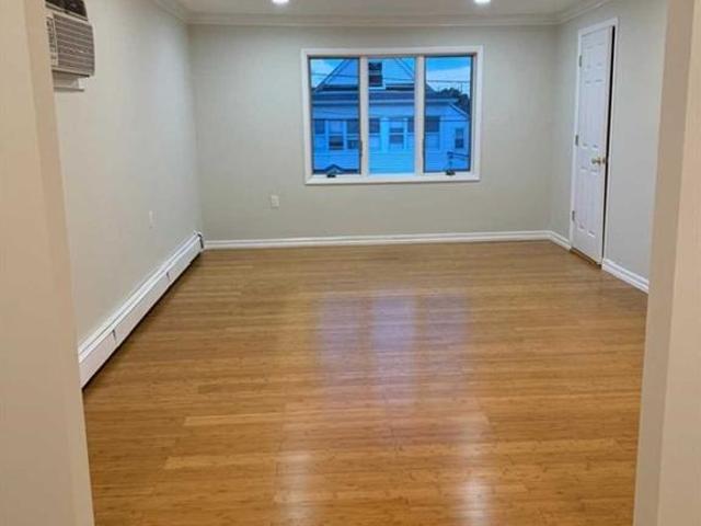 87 Hudson Street # 2