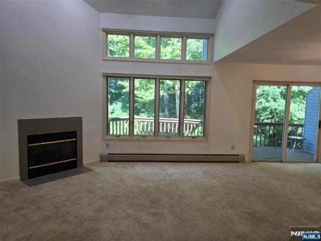87 Lakeview Drive