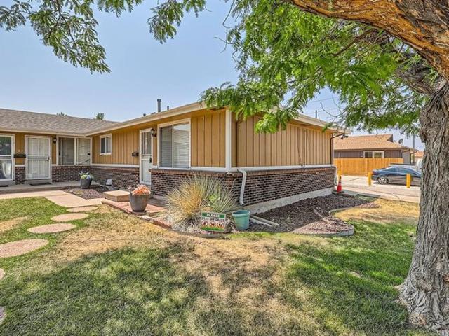87 Lima St, Aurora, CO 80010