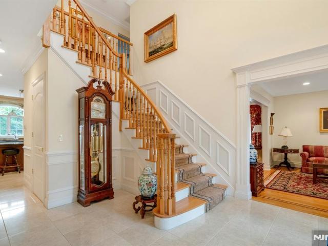 87 Linden Avenue