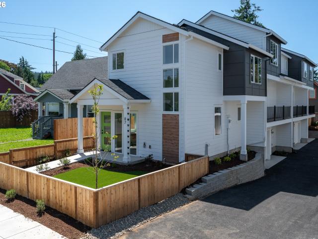 87 ne 78th ave