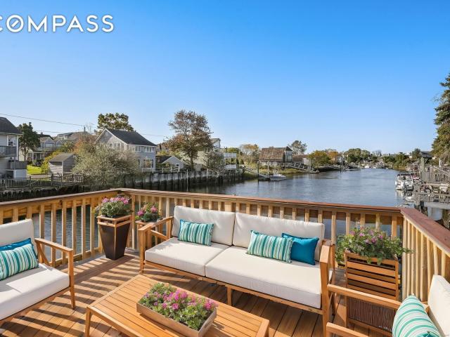 87 Old Dam Rd, Fairfield, CT