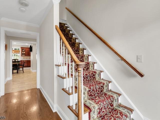 87 Peachtree Rd