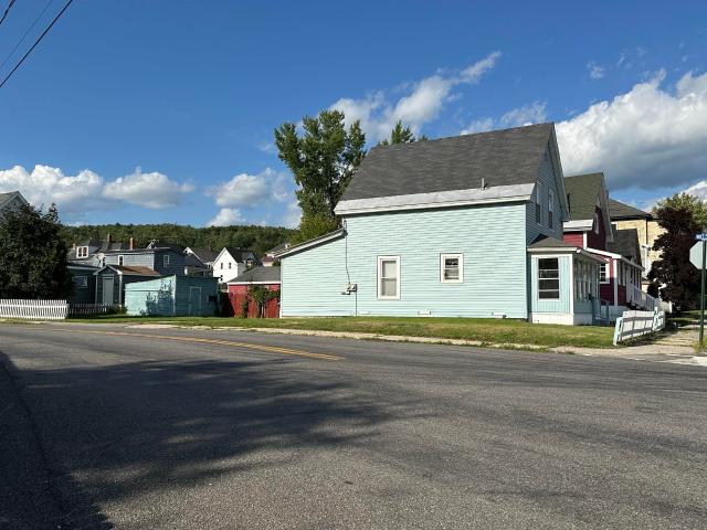 87 Pine Street