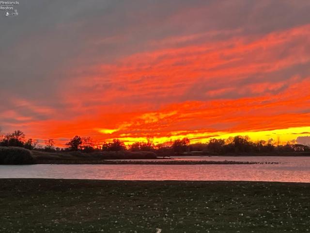 87 River Sunset Blvd. Unit 21