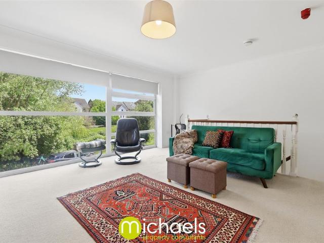 87 Rotary Way, Colchester, CO3 3LJ