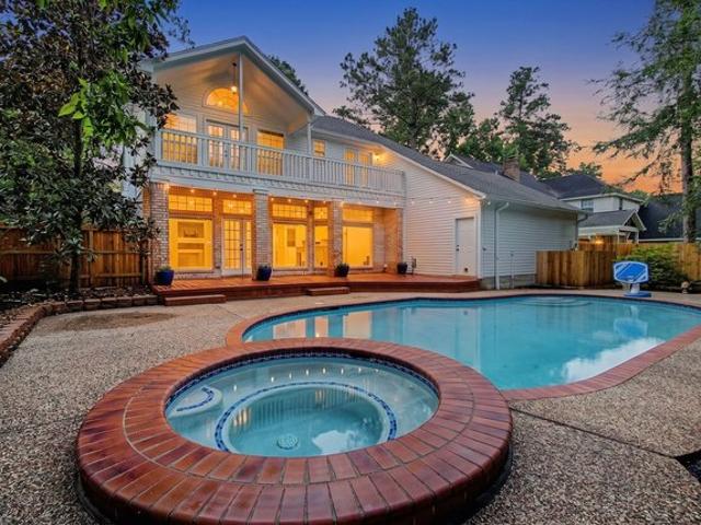 87 Rush Haven Dr, The Woodlands, TX 77381
