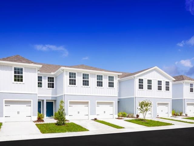 87 Savannah Lakes Blvd, Fort Pierce, FL 34982