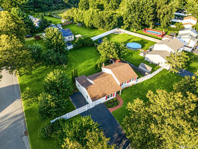 87 Sequoia Drive