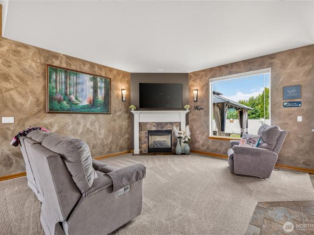 87 Springhill Drive