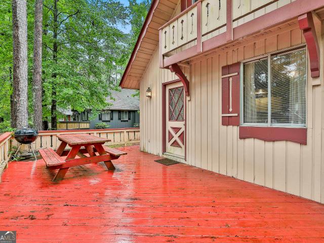 87 St. Moritz Drive