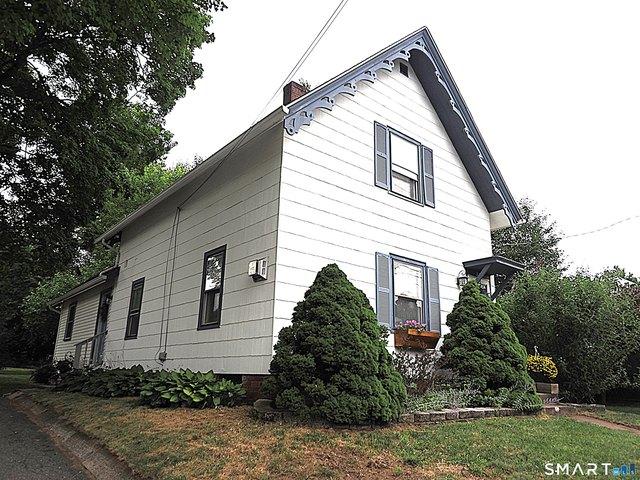 87 Starkweather St, Manchester, CT 06042