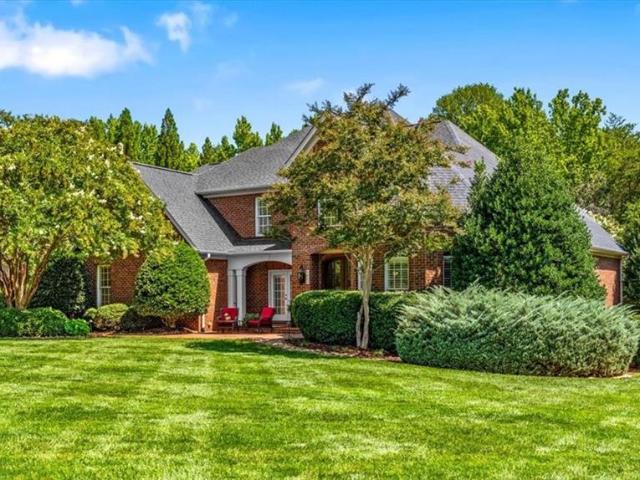 8404 Oakchester Court