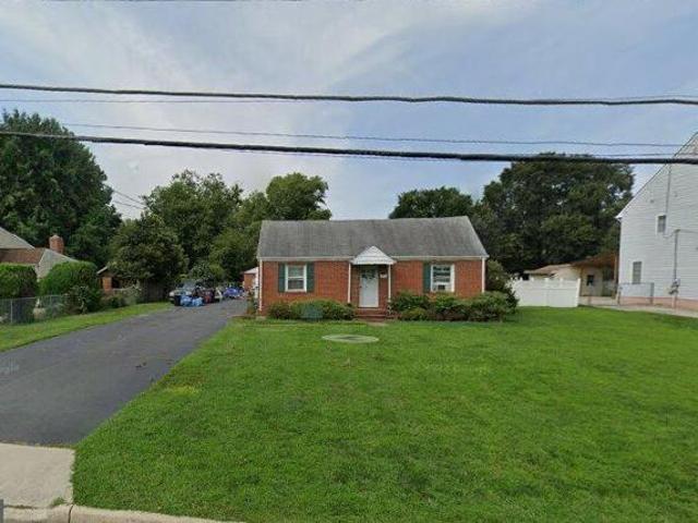 8404 Leaf Rd, Alexandria, VA 22309