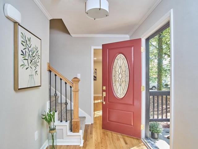 8404 Sleepy Creek Dr, Raleigh, NC 27613