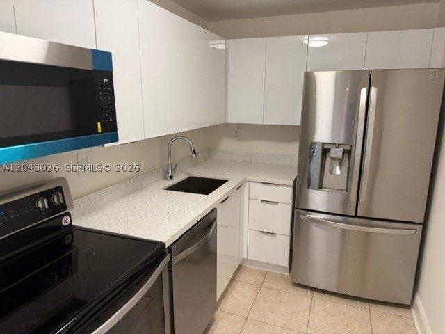 8405 NW 8th St Apt 303, Miami, FL 33126