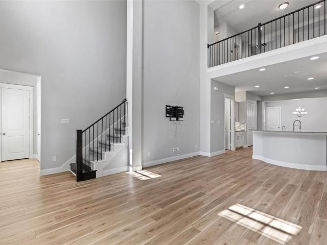 8405 Canal Street