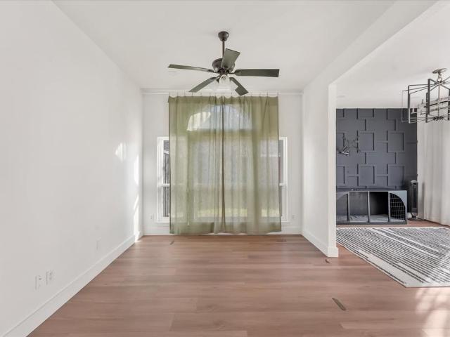 8405 Greenspoint