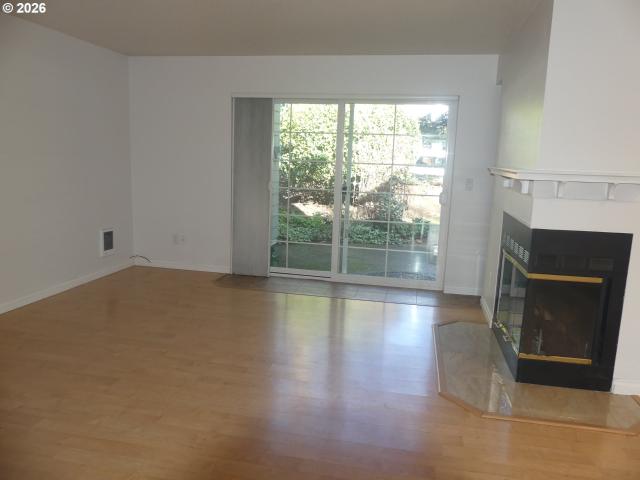 8405 SW Curry Dr, Unit D, Wilsonville, OR 97070 | MLS #657418 | Compass