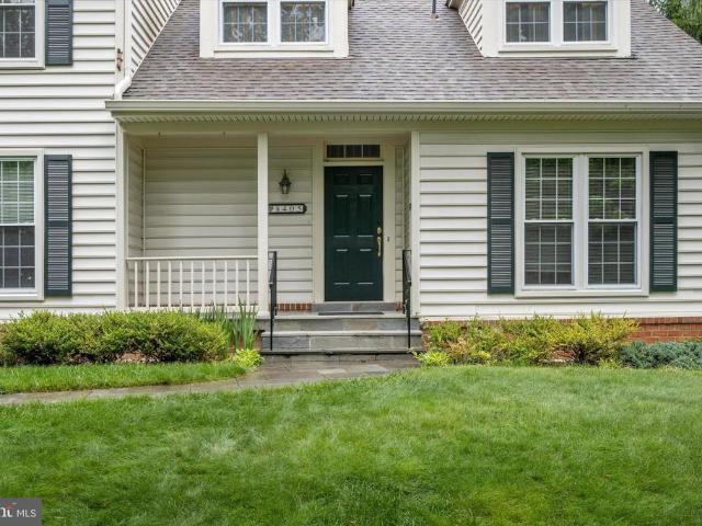 8405 Saint Regis Way