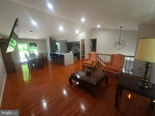 8406 Bella Vista Terrace