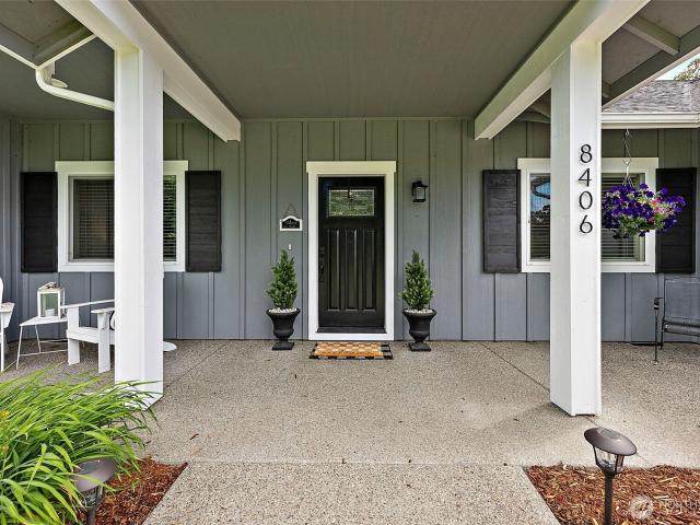 8406 James Road SW