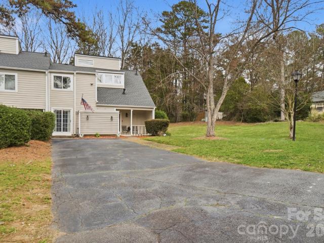 8407 Cricket Lake Drive