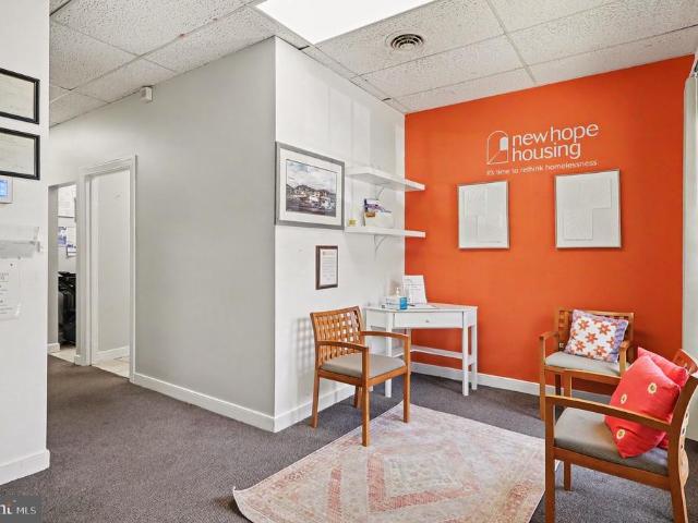 8407 E Richmond Highway # 8407E