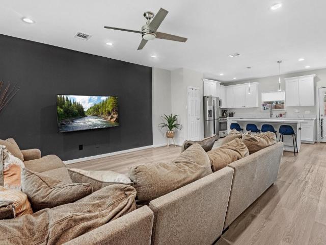 8407 James Franklin Street