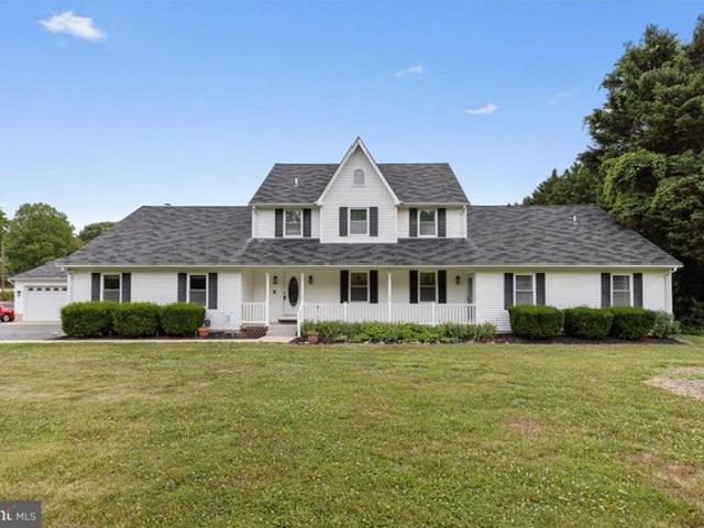 8407 Wesley Stinnett Blvd, Chesapeake Beach, MD 20732