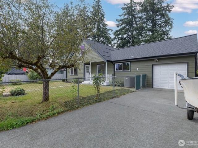 8407 Winona St SW, Lakewood, WA 98498