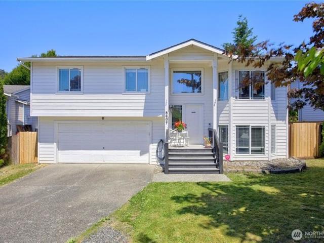 8407 12th St NE, Lake Stevens, WA 98258
