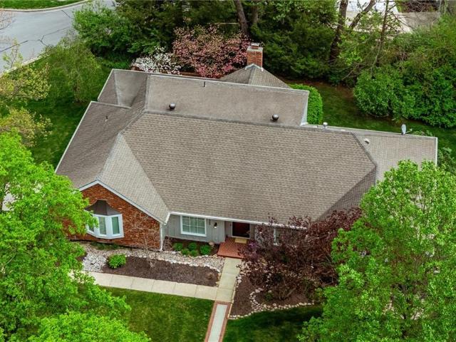 8409 Ensley Pl, Leawood, KS 66206 | MLS #2607 | Compass