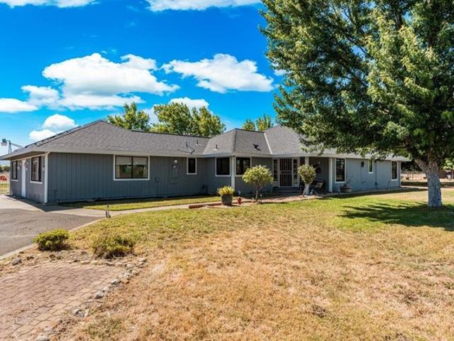 8409 Kobert Ct, Winters, CA 95694